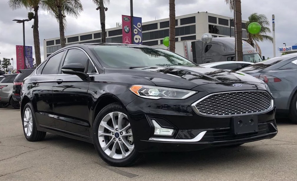 Get into this Plug-In Hybrid Today! - Miramar Car Center